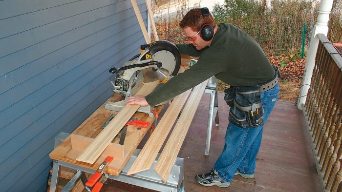 Case a Door with Mitered Trim - Fine Homebuilding