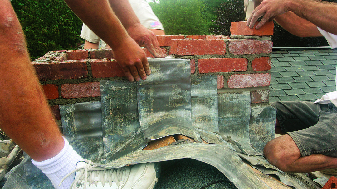 Rebuilding a Brick Chimney - Fine Homebuilding