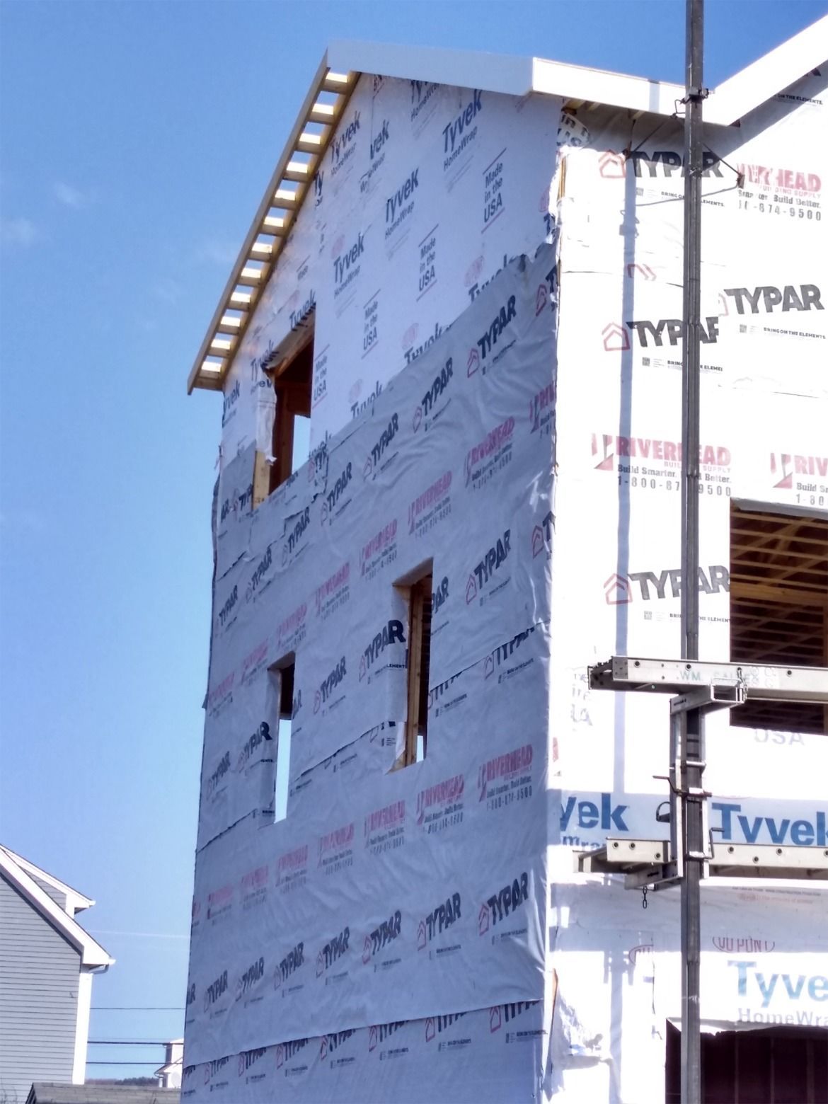 What's the Building Code for Housewrap Installation? - Fine Homebuilding
