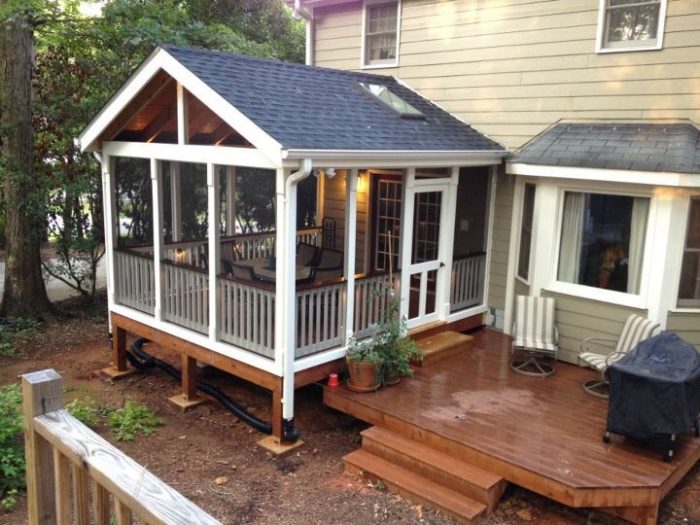 Custom built screened porch on a multi-level deck - Fine Homebuilding