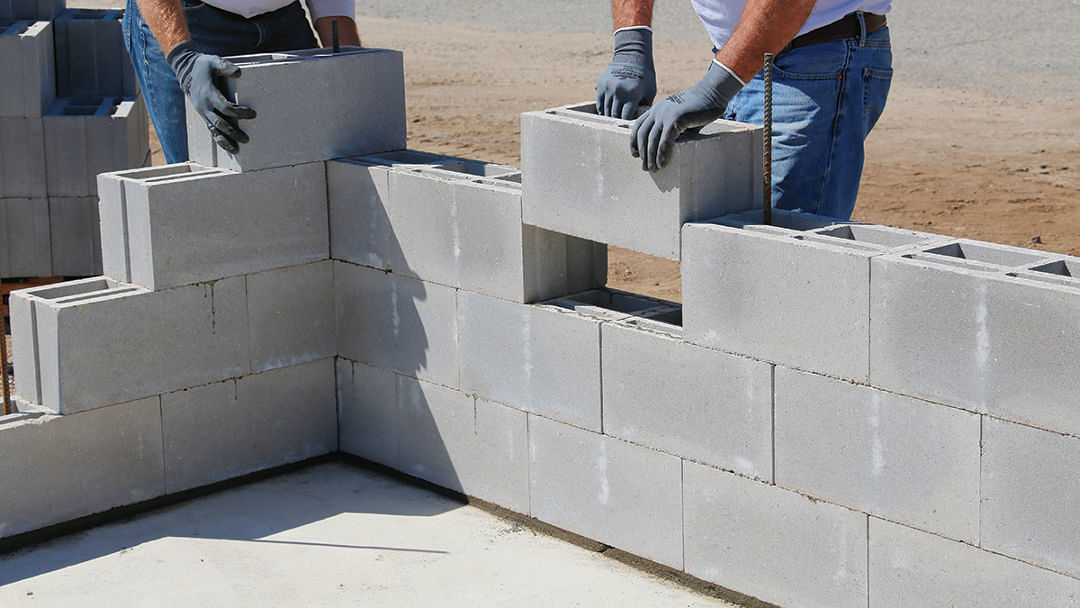 Laying Concrete Block Wall