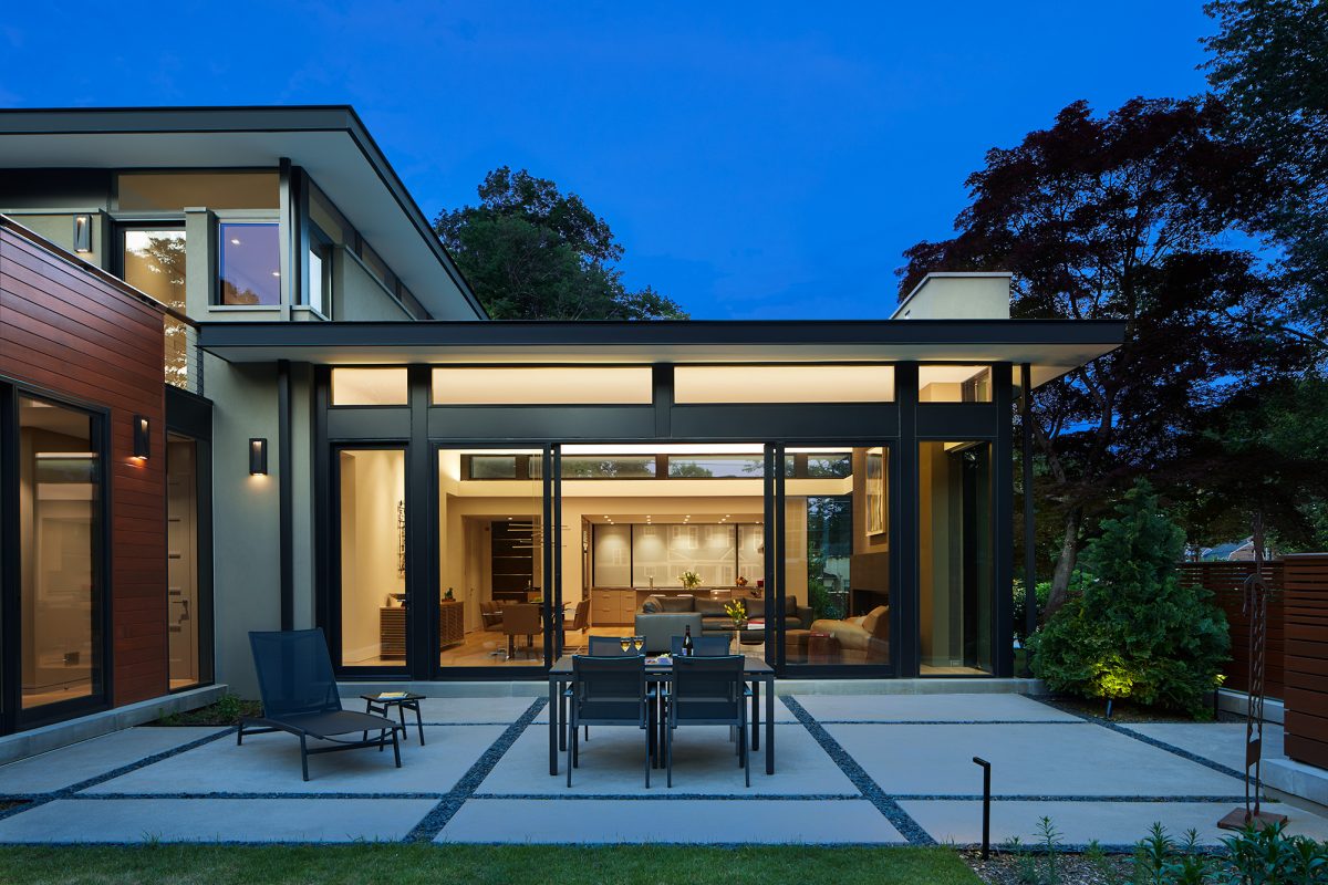 Modern Corner Courtyard - Fine Homebuilding
