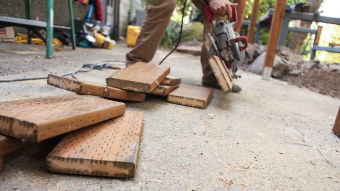 How to Add Blocking Between Deck Joists - Fine Homebuilding