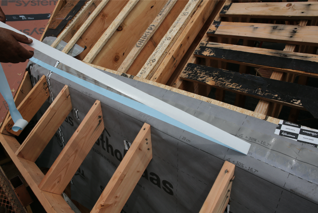 An Alternative Way to Install Roof Overhangs - Fine Homebuilding