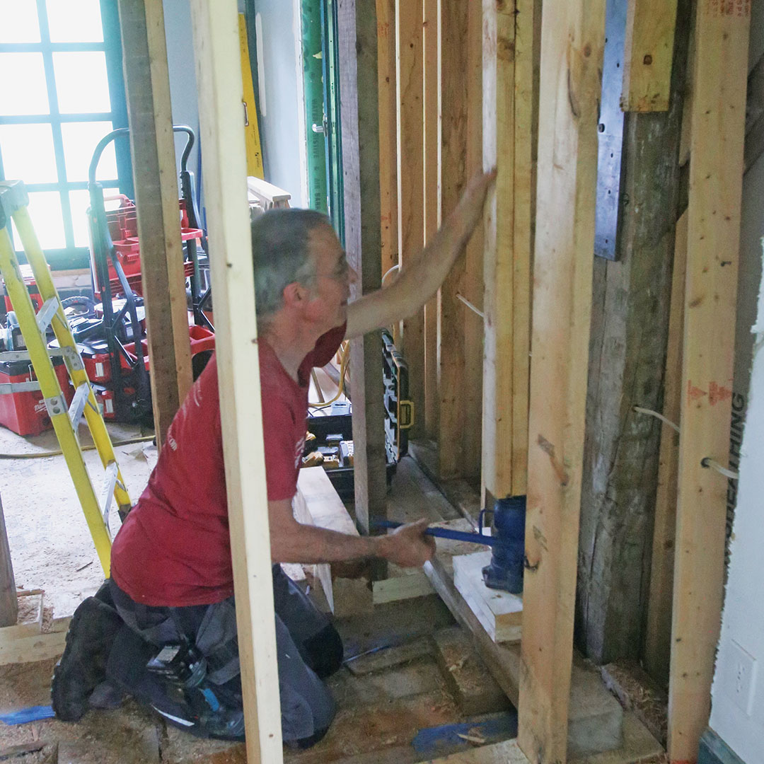 Installing Steel I-Beams in a Farmhouse Remodel - Fine Homebuilding